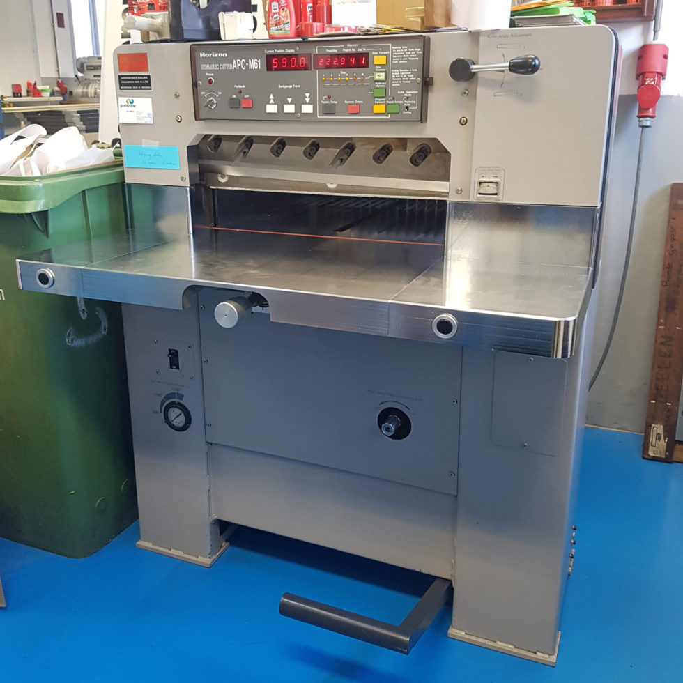 Horizon APC-T61 | Grafitronic experts in APC cutting machine repairs